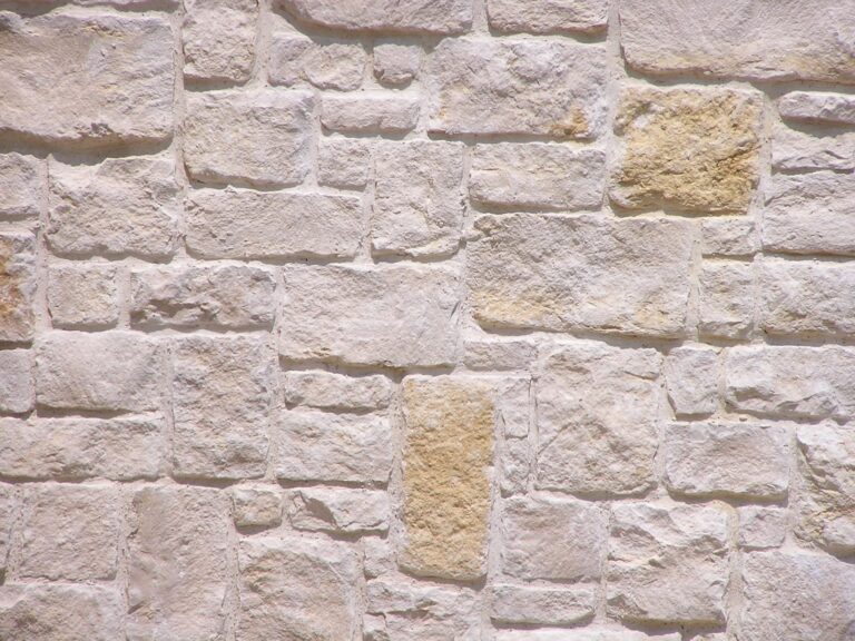 Granbury Champagne Chopped Limestone - Metro Brick & Stone Co
