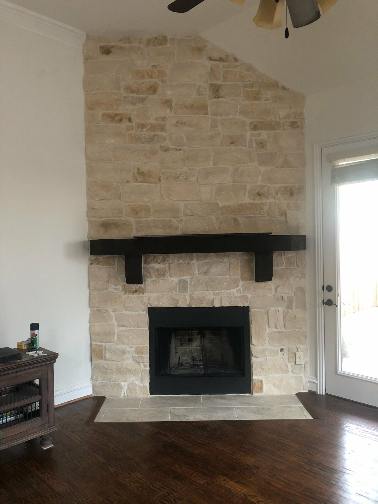 Granbury Champagne Chopped Limestone - Metro Brick & Stone Co